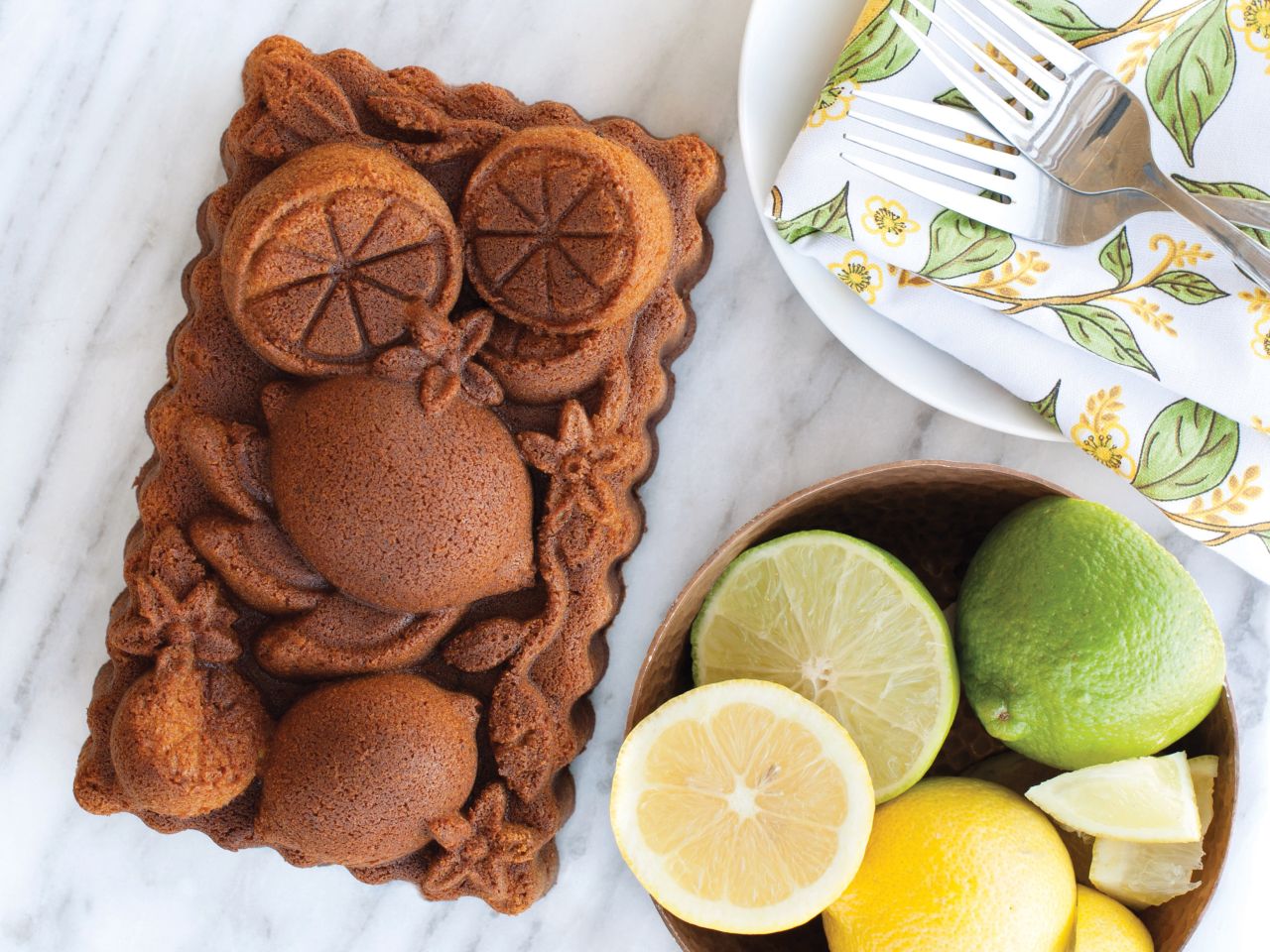 Nordic Ware Citrus Blossom Loaf Pan | Cake-Masters EN